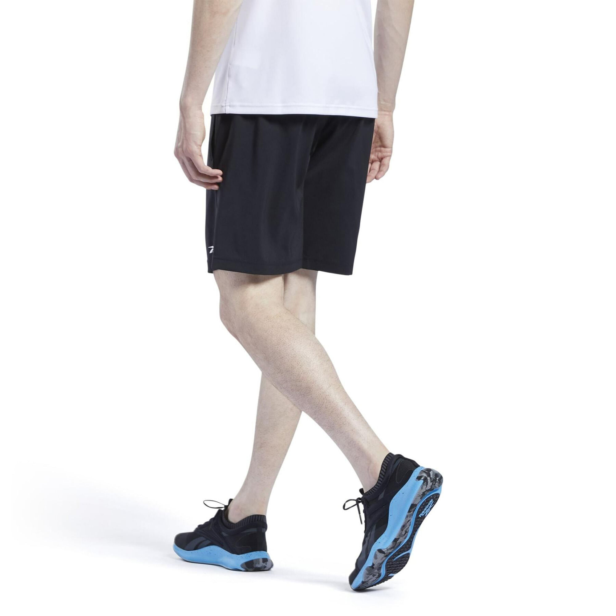 Short Hombre Reebok 100043424 - Tienda Deportiva People Plays ...